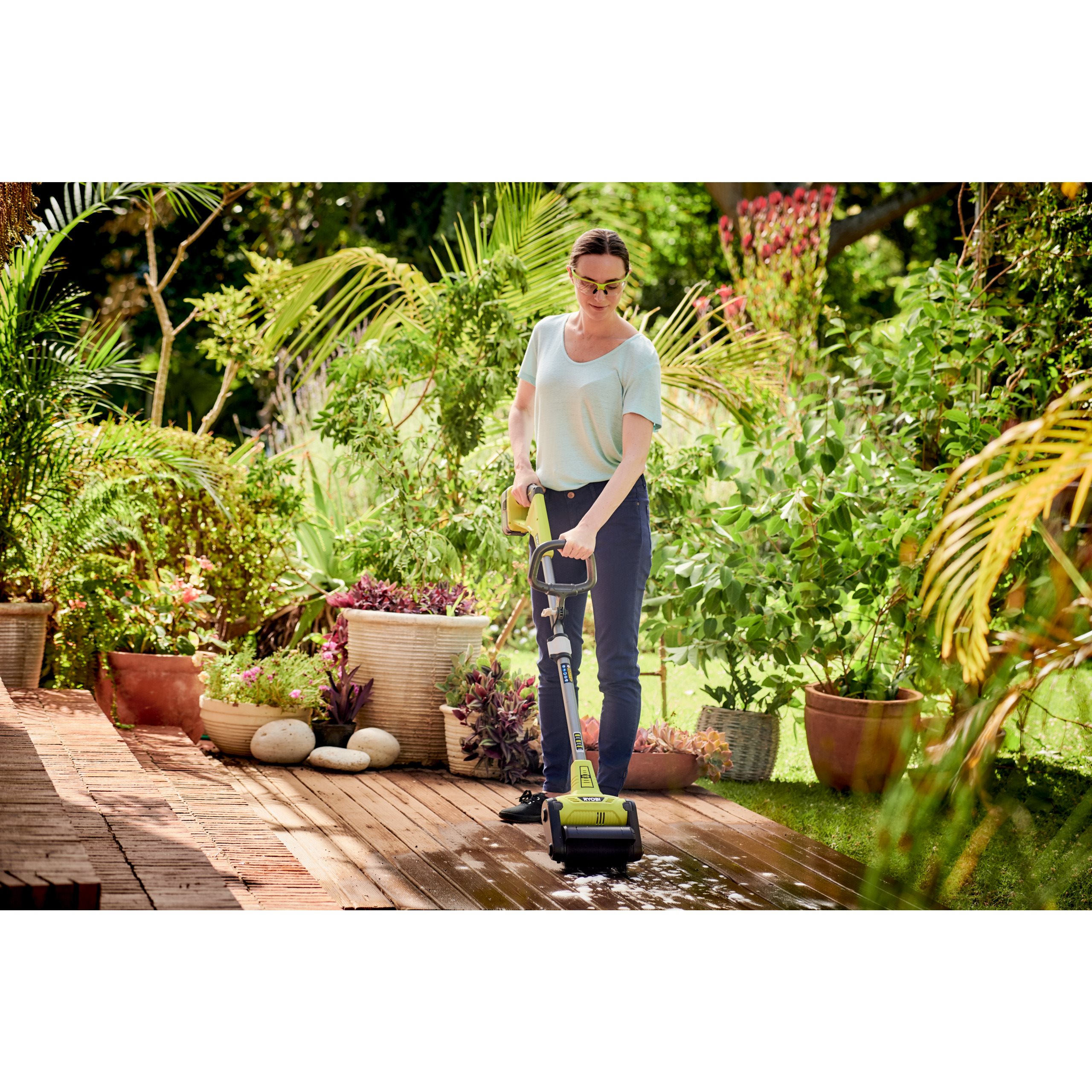 Cordless Patio Cleaner with Brush | RYOBI 18V ONE+™ RY18PCB-0